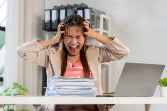 "Difficult Situation" Images – Browse 1,459 Stock Photos, Vectors, and ...