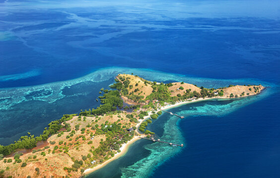 Lesser Sunda Islands"」の写真素材 | 2,899件の無料イラスト画像 | Adobe Stock