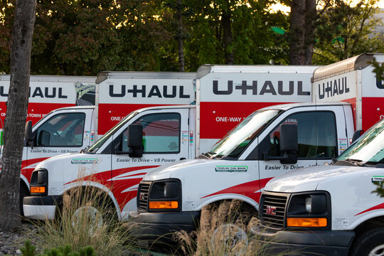 "U Haul" Images – Browse 543 Stock Photos, Vectors, and Video | Adobe Stock