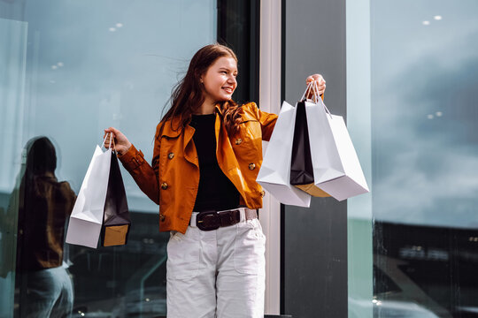 "Home Shopping" Images – Browse 19,179 Stock Photos, Vectors, and Video ...