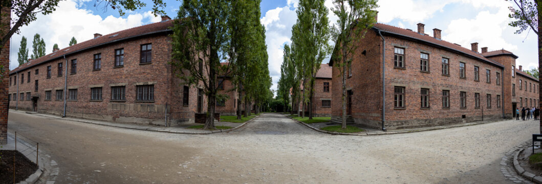 Auschwitz-Birkenau Images – Browse 3,437 Stock Photos, Vectors, and ...
